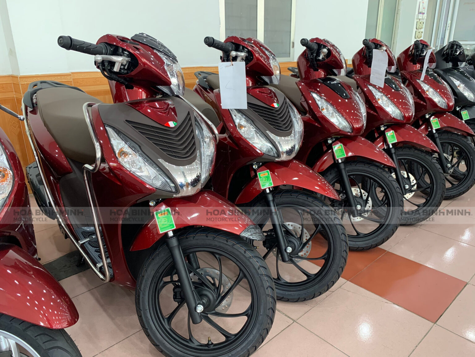 Báo Giá Xe Vision Tháng 8/2022 - Giá Xe Giảm Sốc, Đã Không Còn Tình ...