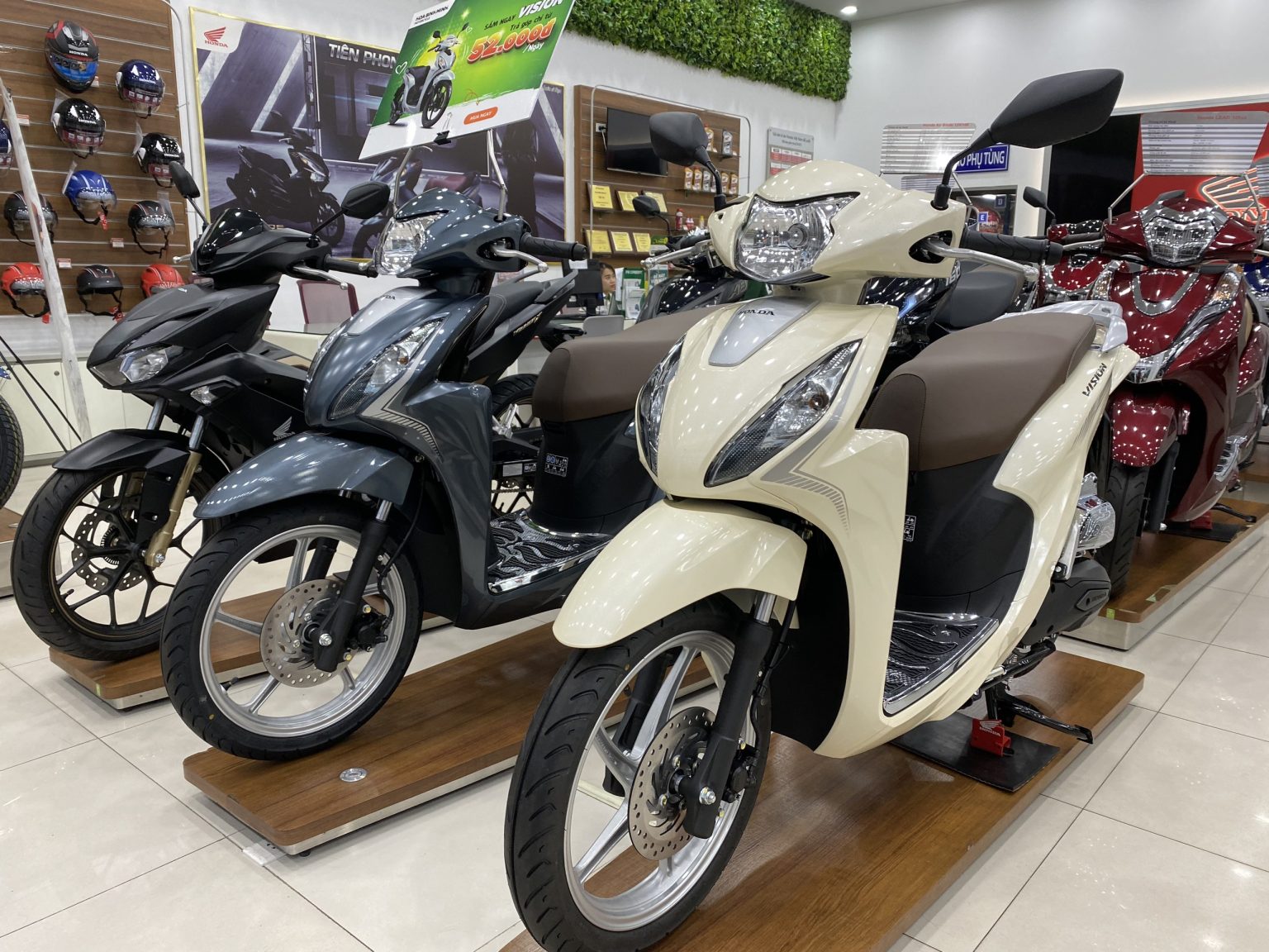 Honda Vision Cổ điển 2023 Ra Mắt - Giá Bán Tại đại Lý Là Bao Nhiêu ...