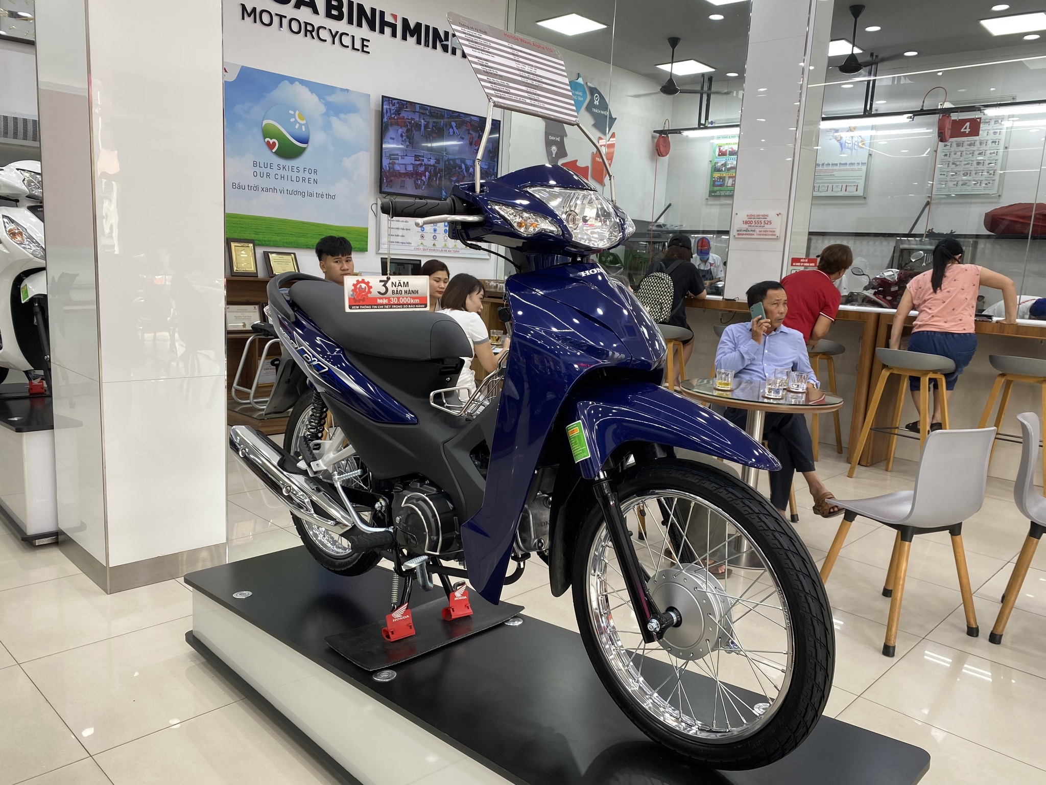 2024 đến Rồi! Giữa Wave Alpha Và Wave RSX Nên Chọn Chiếc Xe Nào? - HÒA ...