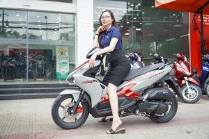 Review Xe Airblade 2025 - Kèm Giá Bán Mới Nhất Tại đại Lý - HÒA BÌNH MINH