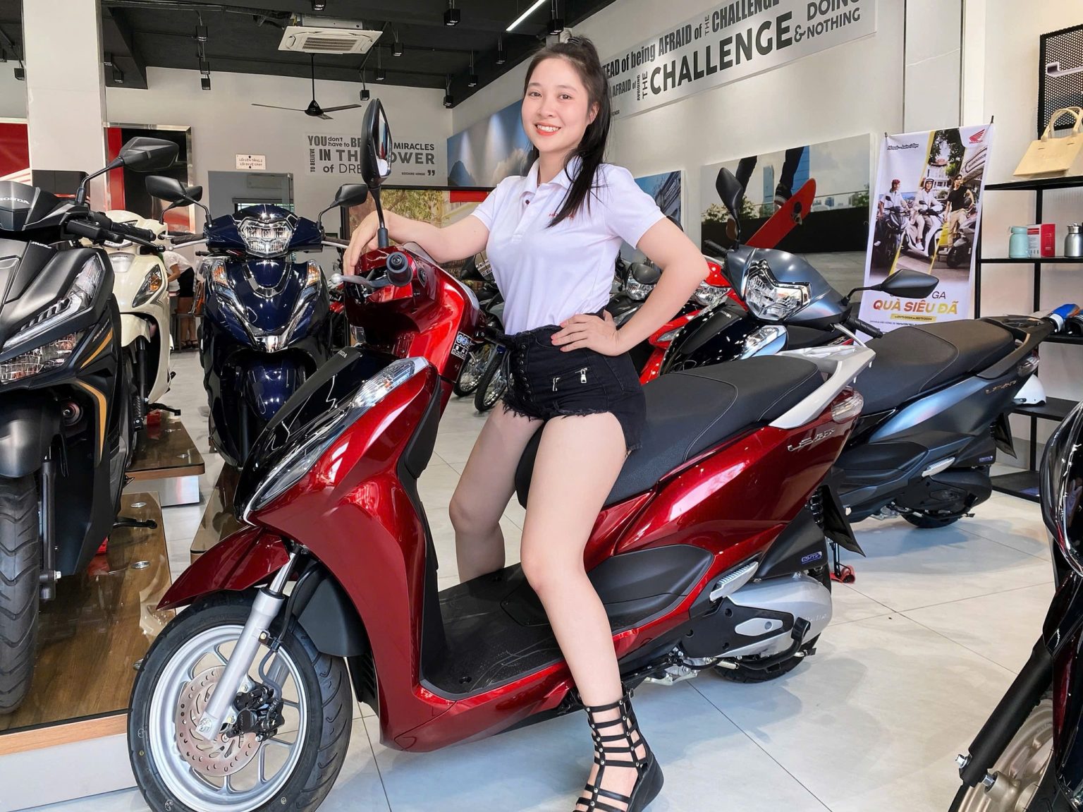 Đừng Gọi Là Ninja Lead - Vì Lead 2025 đã Có Phanh ABS Rồi - HÒA BÌNH MINH